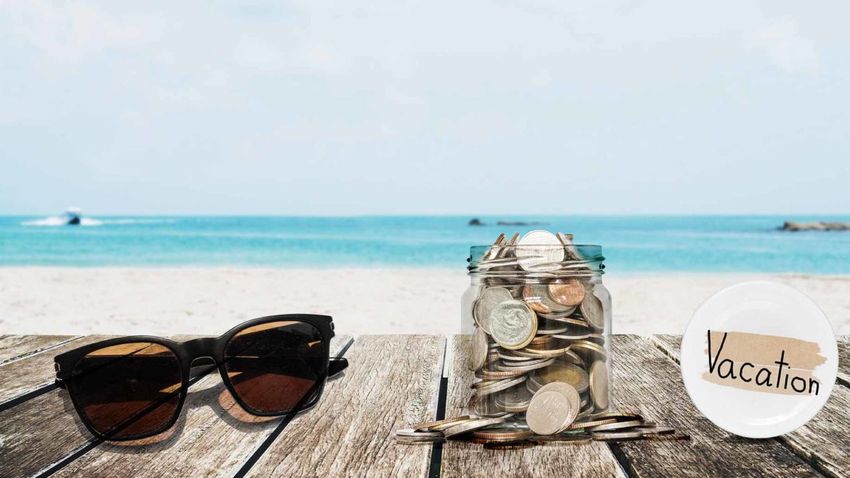 Five Ways to Customize Your Vacation While Saving Money