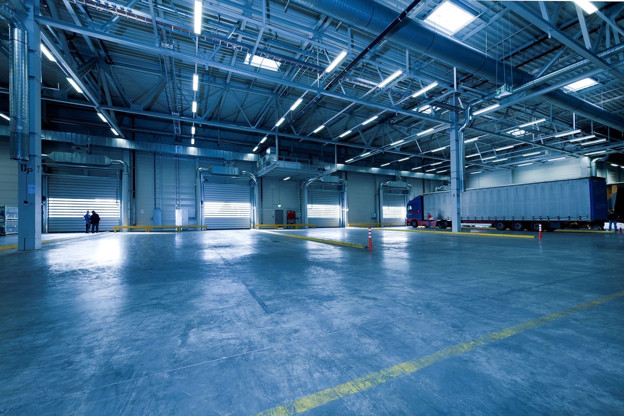 How to Build the Warehouse That Your Company Needs - Location - Cost