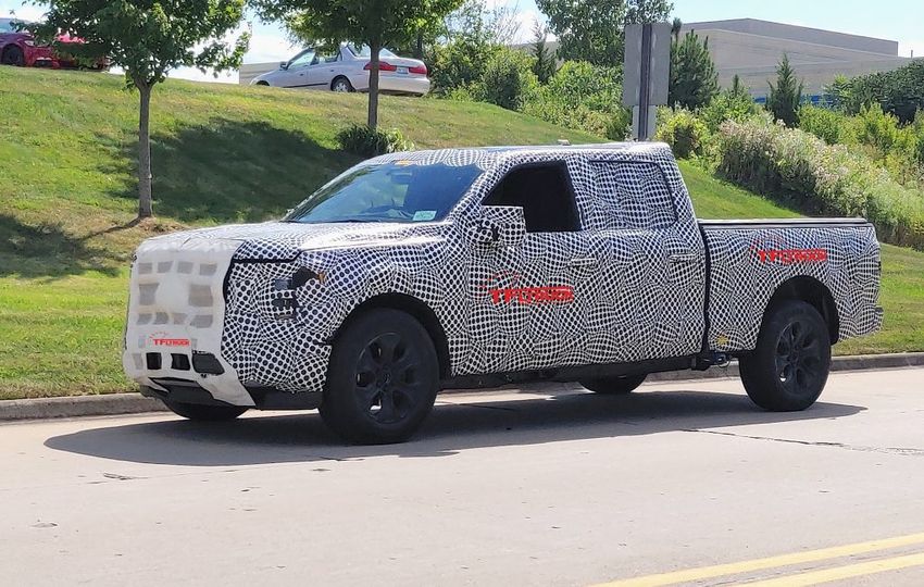 2024 Ford F-150 Prototype Spotted - Interior - Exterior - Engine - Specs