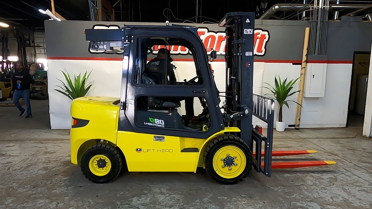 How To Properly Handle A Forklift At Work - iCharts