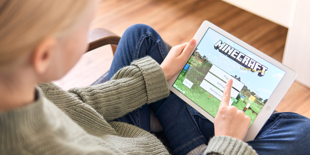 A Parents' Guide to Minecraft - iCharts