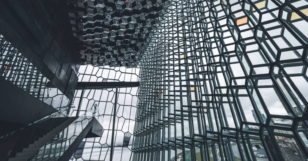 Designing With Metal: Trends And Innovations in Commercial Architecture ...