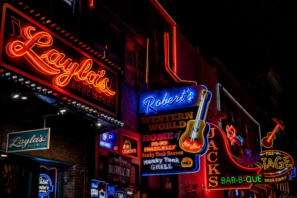 Custom Bar Neon Signs: A Modern Approach to Traditional Advertising