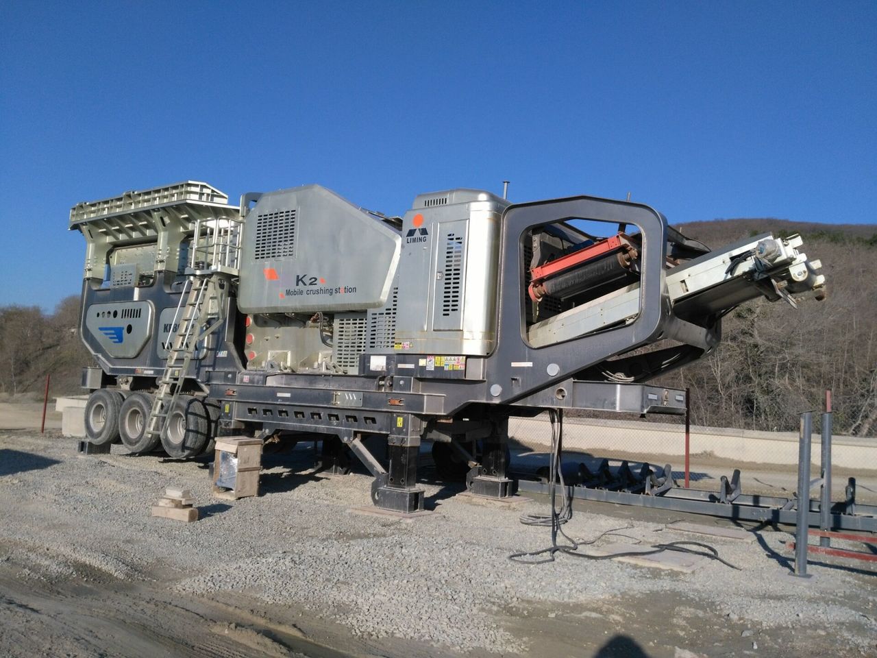 Efficiency and Productivity: Advantages of Stone Crusher Machines in ...