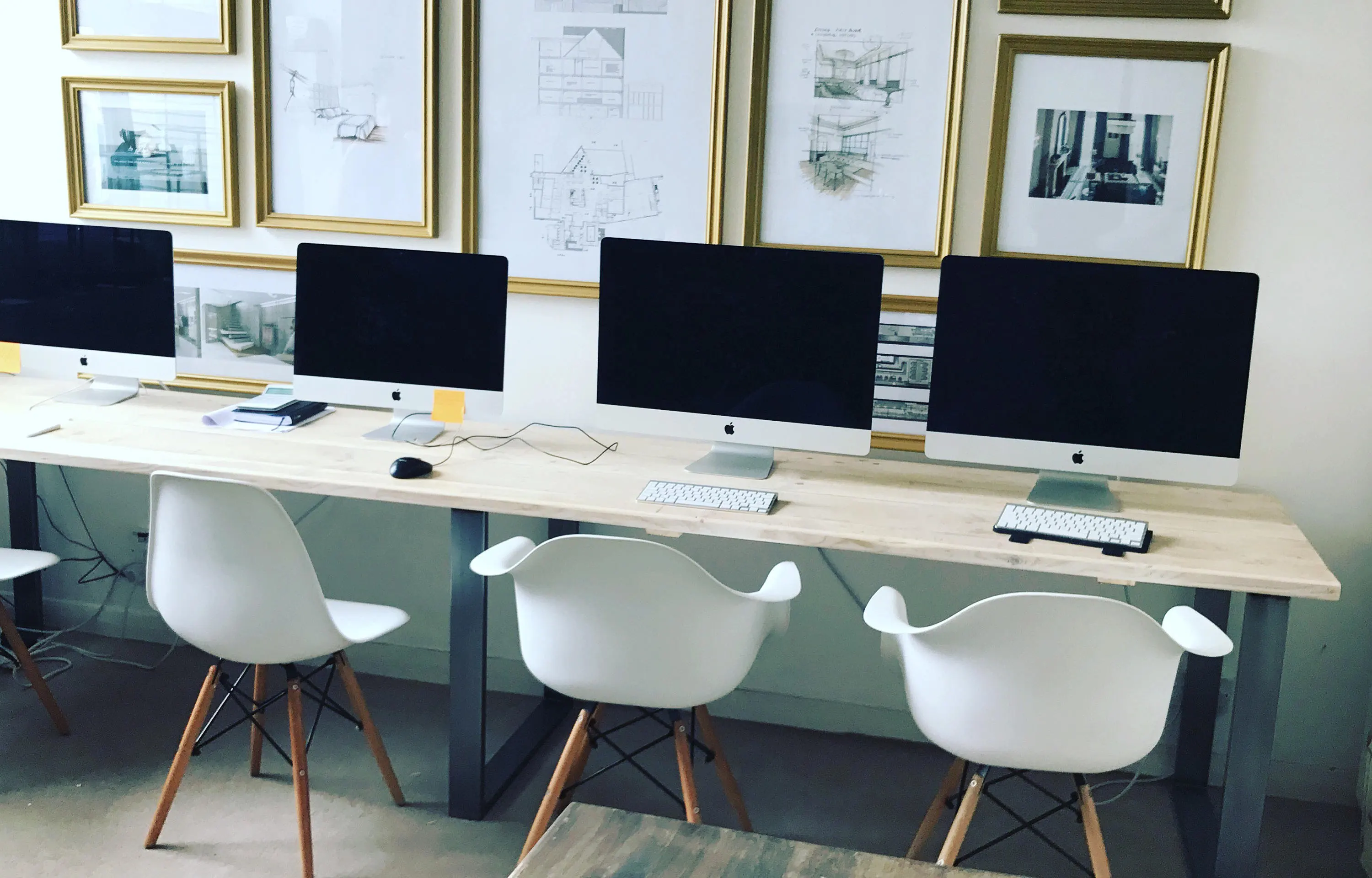 5 Recommendations to Purchase a Long Desk That Matches With the Space ...